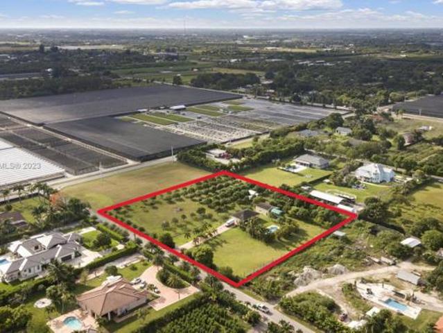 19470 212th St SW, Miami, FL 33187