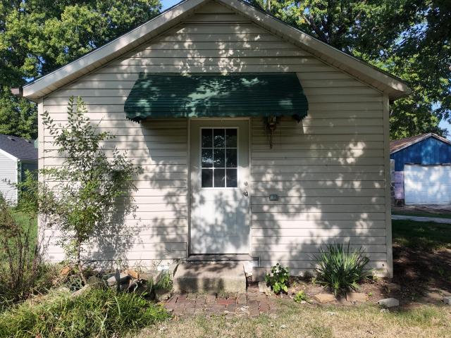 1947 N Old Orchard Avenue