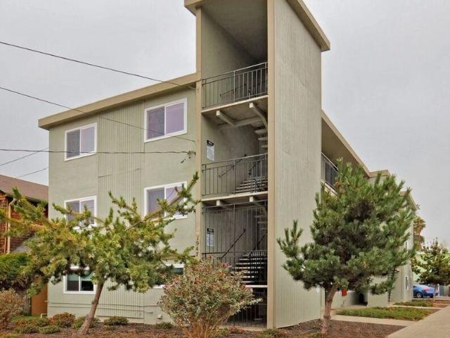 1947 Oregon St. 2 Bedroom Apartment for Rent at 1947 Oregon St, Berkeley, CA 94703