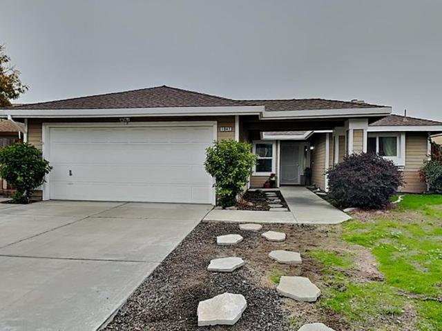 1947 Shadow Park Dr, Turlock, CA 95380