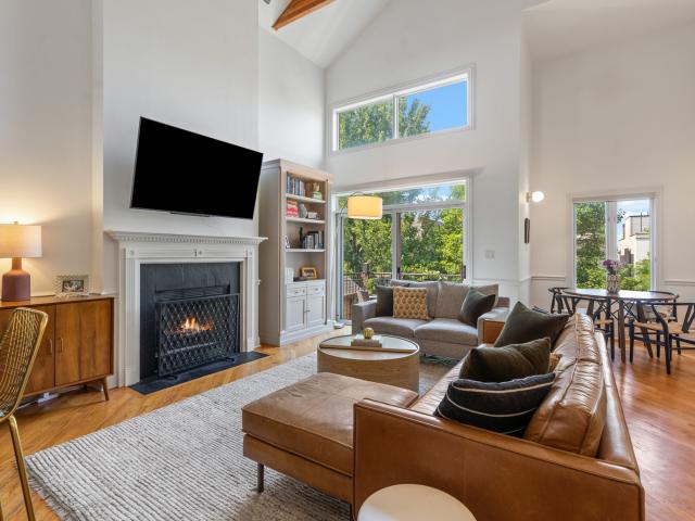 1947 W Erie Street # 3