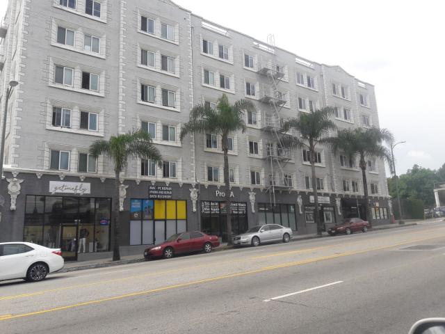 1947 1963 Whitley House Apts
