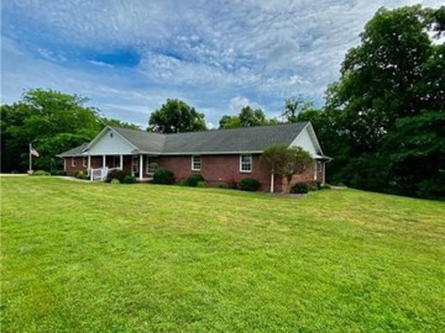 19484 N State Highway 32, Shumway, IL 62461