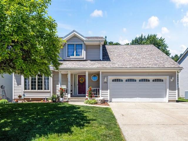 1948 NW 88th Ct, Clive, IA 50325