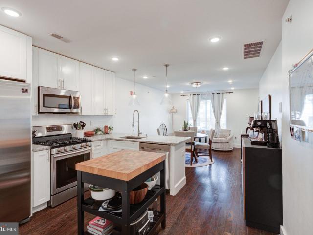 1948 N 6th St, Unit 2, Philadelphia, PA 19122 | MLS #PAPH2612 | Compass