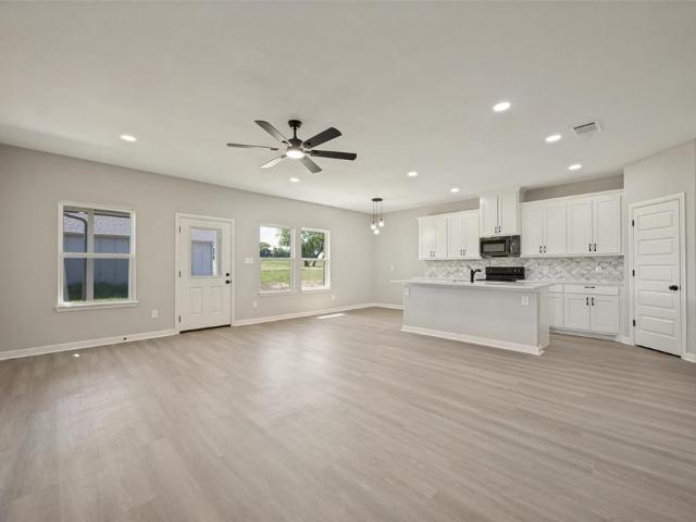 1948 County Road 1255, Savoy, TX 75479 | MLS #21297