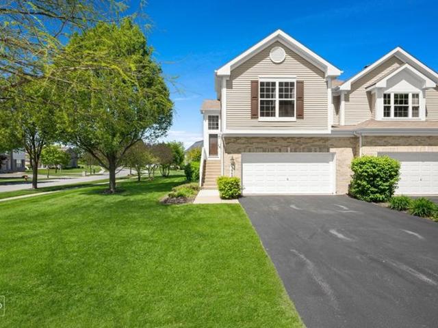 1948 Sundrop Ct, Bartlett, IL 60103