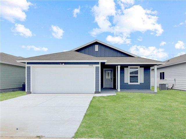 1948 Topwater Ave, Aransas Pass, TX 78336