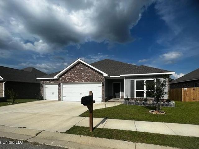 19496 Little Manatee St, Biloxi, MS 39532