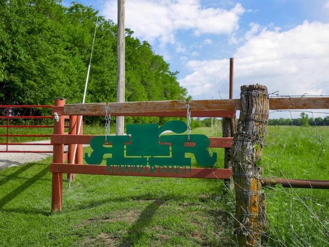 1949 N 900th Road