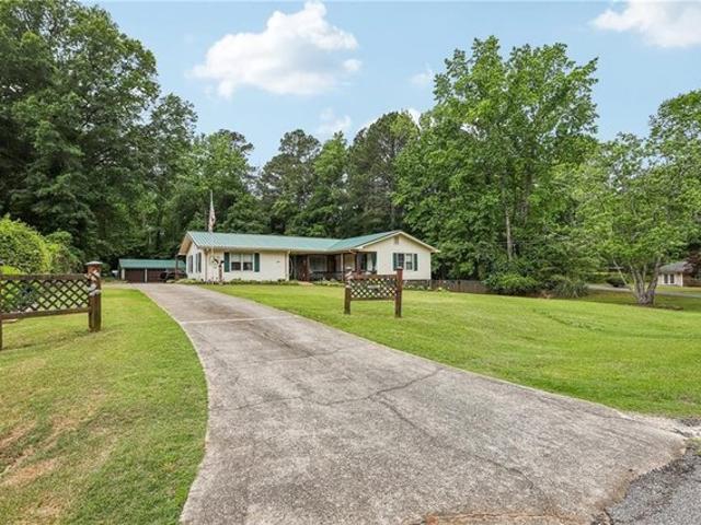1949 Bonnie Ridge Dr, Griffin, GA 30223