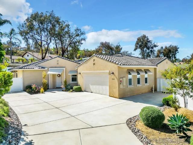 1949 Estancia Pl, Escondido, CA 92029 | MLS #260009