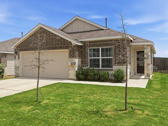 1949 Redstart, New Braunfels, TX 78130