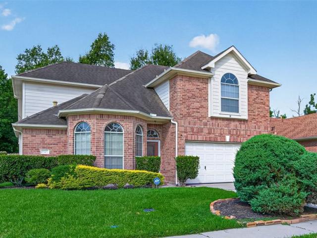 19403 Pinewood Mist Ln, Humble, TX 77346