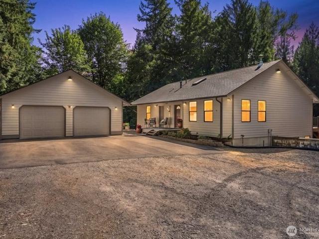 19407 th Ave SE, Maple Valley, WA 98038