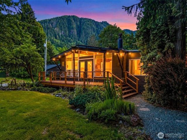 19405 th Ave NE, Baring, WA 98224