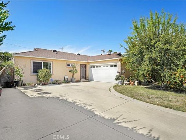 19406 Enadia Way, Reseda, CA 91335