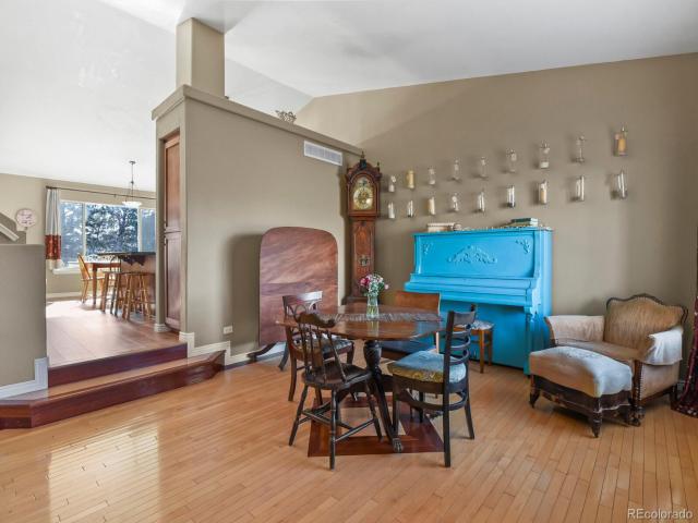 19408 E 40th Place