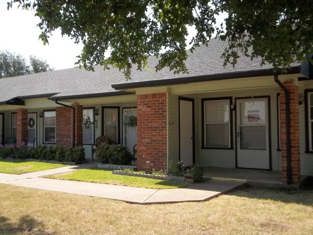 1940 Old Brandon Road, 2 beds, 1 full bath