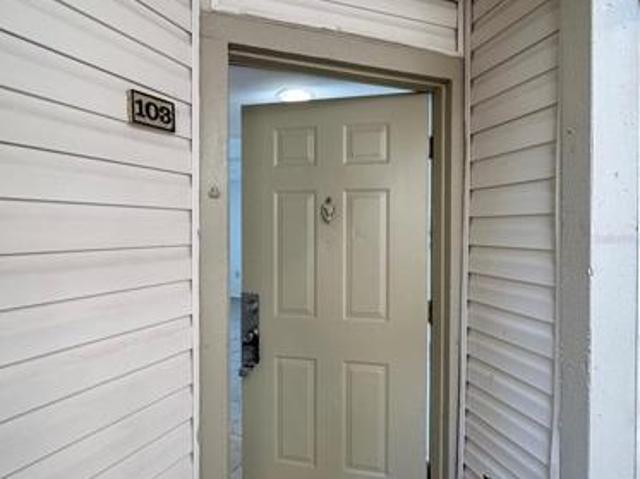 1940 Lake Atriums Cir #103, Orlando, FL 32839