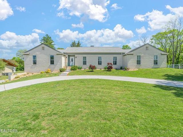 1940 River Shores Dr, Knoxville, TN 37914