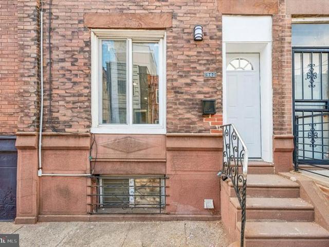 1940 S Lambert St, Philadelphia, PA 19145