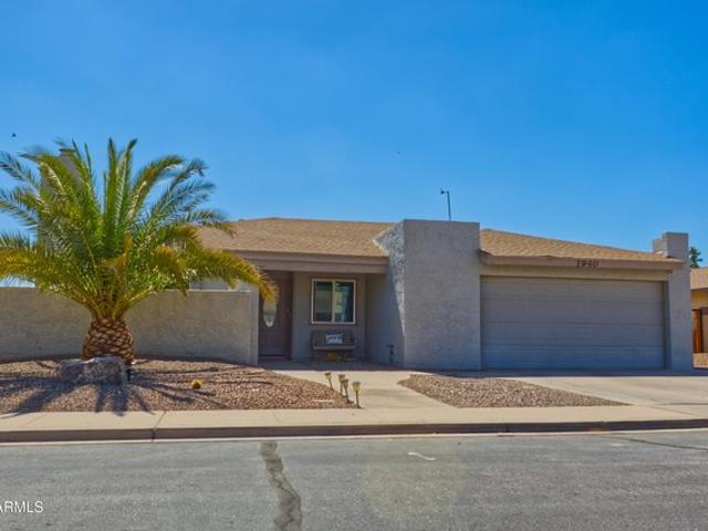 1940 S Standage, Mesa, AZ 85202
