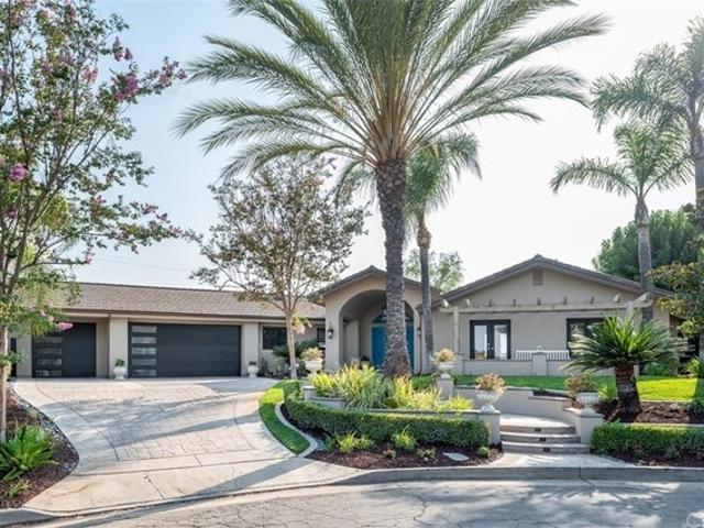 1940 Skycrest Dr, Fullerton, CA 92831