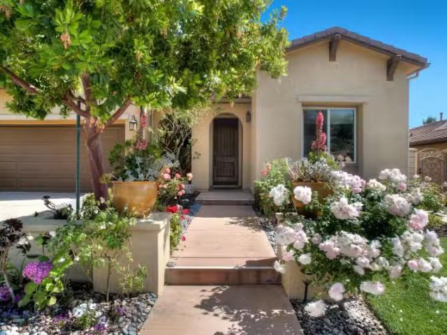19410 Graham Ln, Santa Clarita, CA 91350