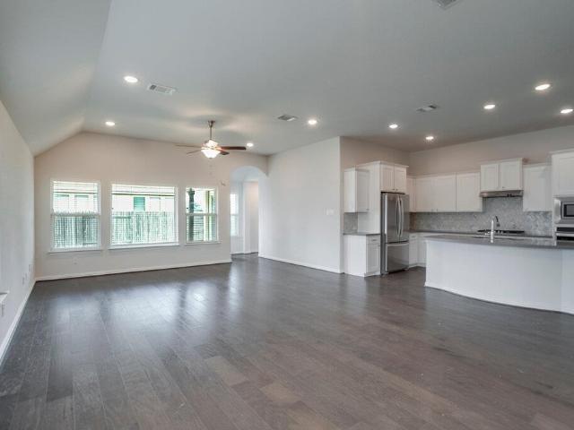 19412 Camlann Pl