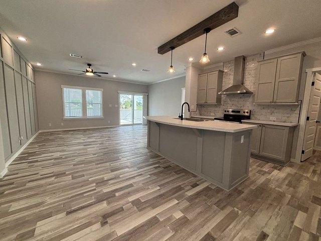 19419 Tarpon Woods Ct Unit 061E, North Fort Myers, FL 33903