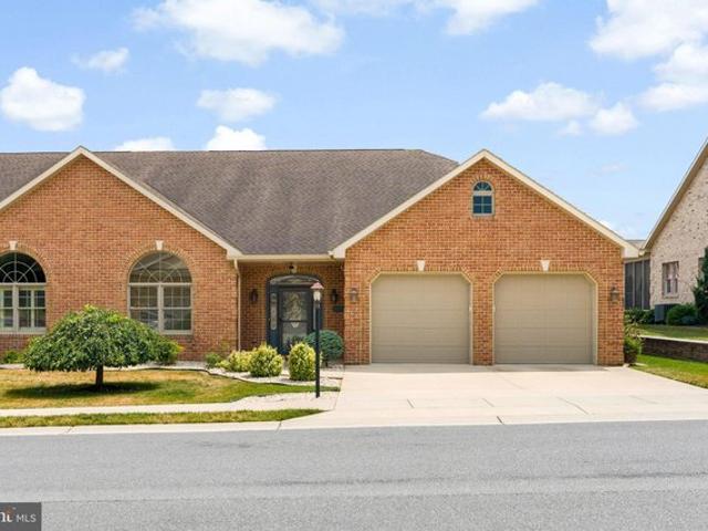 19419 Amethyst Dr, Hagerstown, MD 21742