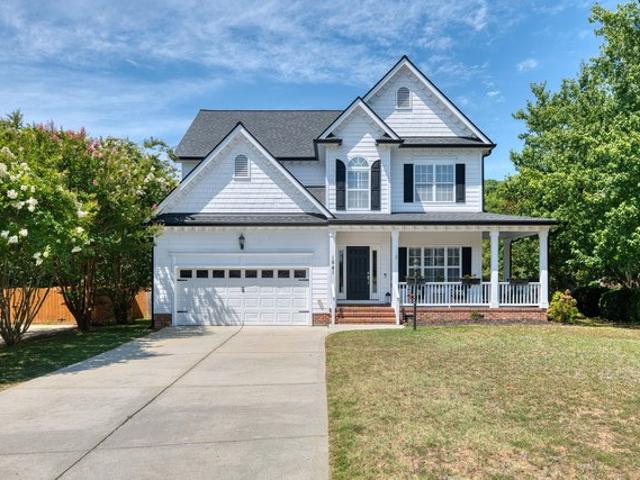 1941 N Bryson Ct, Fuquay Varina, NC 27526