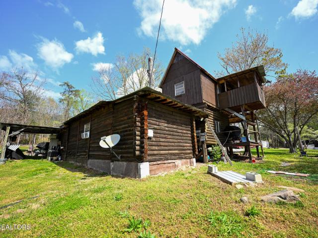 1941 Bluff Mountain Rd