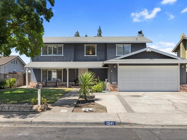 1941 Bridgewood Way, Modesto, CA 95355