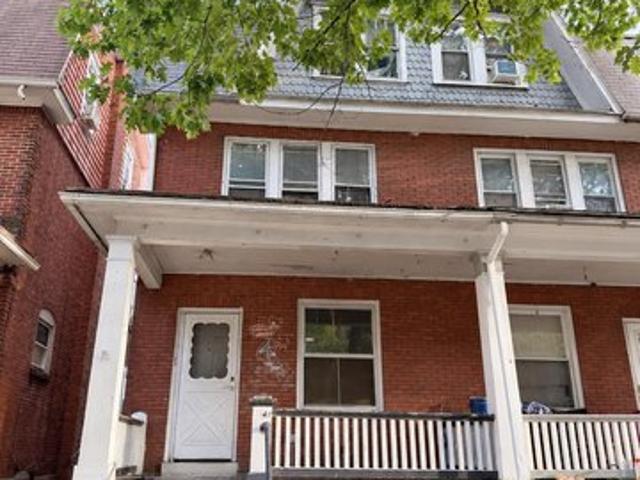 1941 Chestnut St, Harrisburg, PA 17104