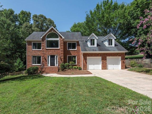 1941 Dugan Dr, Charlotte, NC 28270