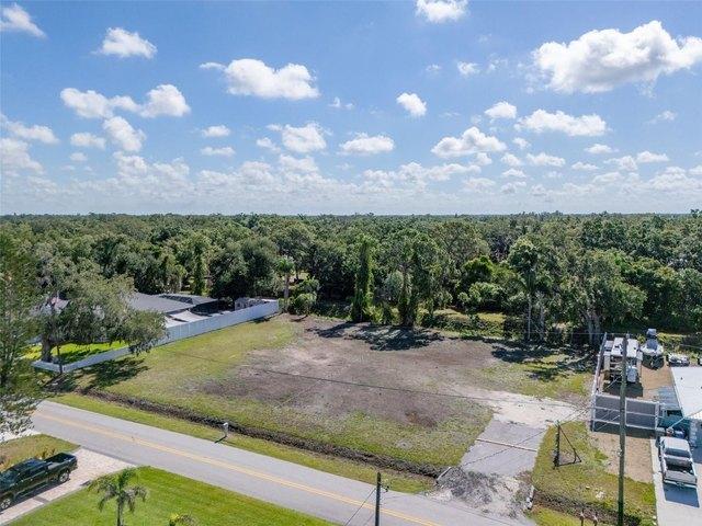 1941 E Leewynn Dr, Sarasota, FL 34240