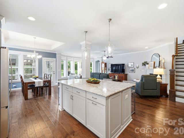 1941 Felts Parkway