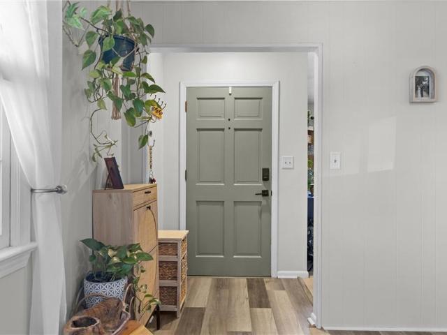 1941 Lockard AVE