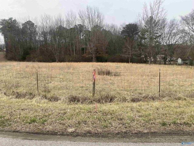 1941 Quarry Rd, Union Grove, AL 35175