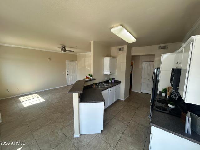 1941 s pierpont drive # 1038