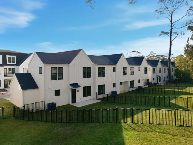 1941 Sawdust Road 0313