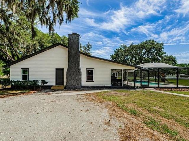 19420 Leland Ave, Spring Hill, FL 34610 in Brooksville, Florida