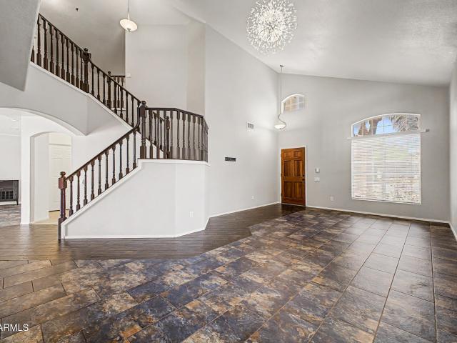 19424 N 33rd Place