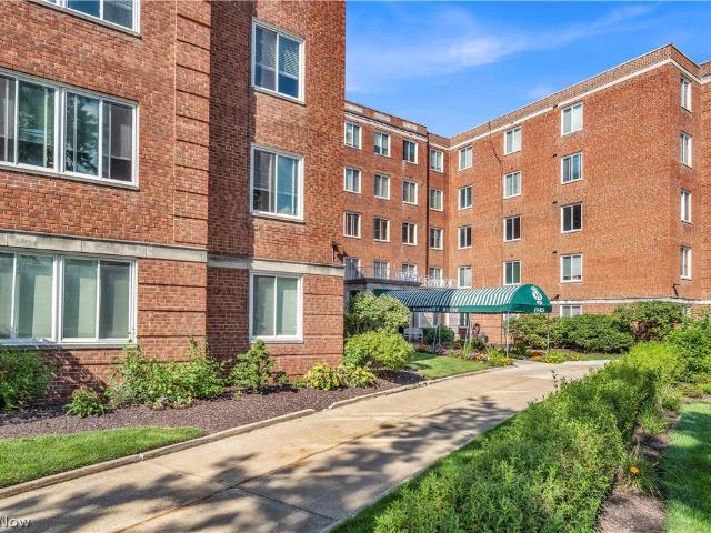 19425 Van Aken Boulevard 207