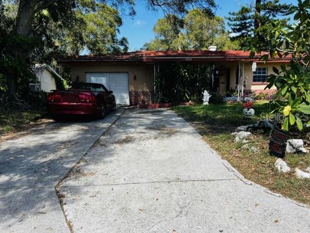 1942 Alton Dr, Clearwater, FL 33763 | MLS #U8214 | Compass