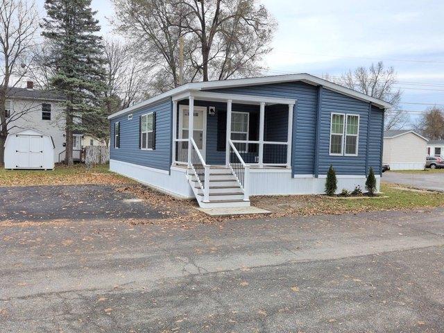 1942 Central Ave Trlr 36, Colonie, NY 12205