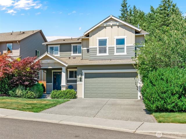 1942 Claret Loop NW