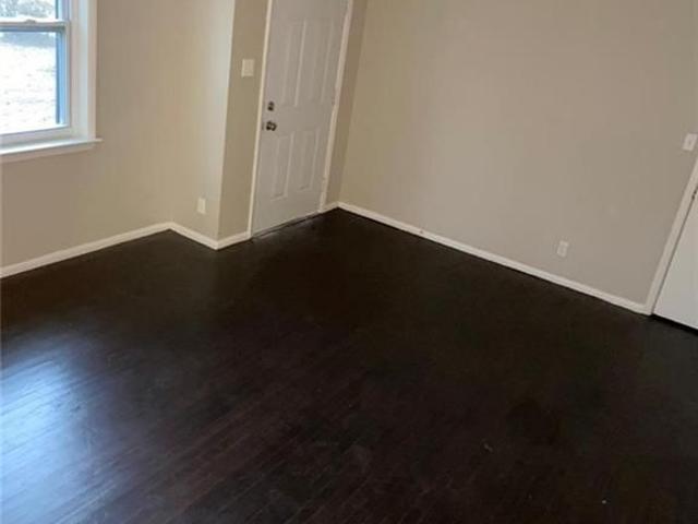 1942 Dirk Drive